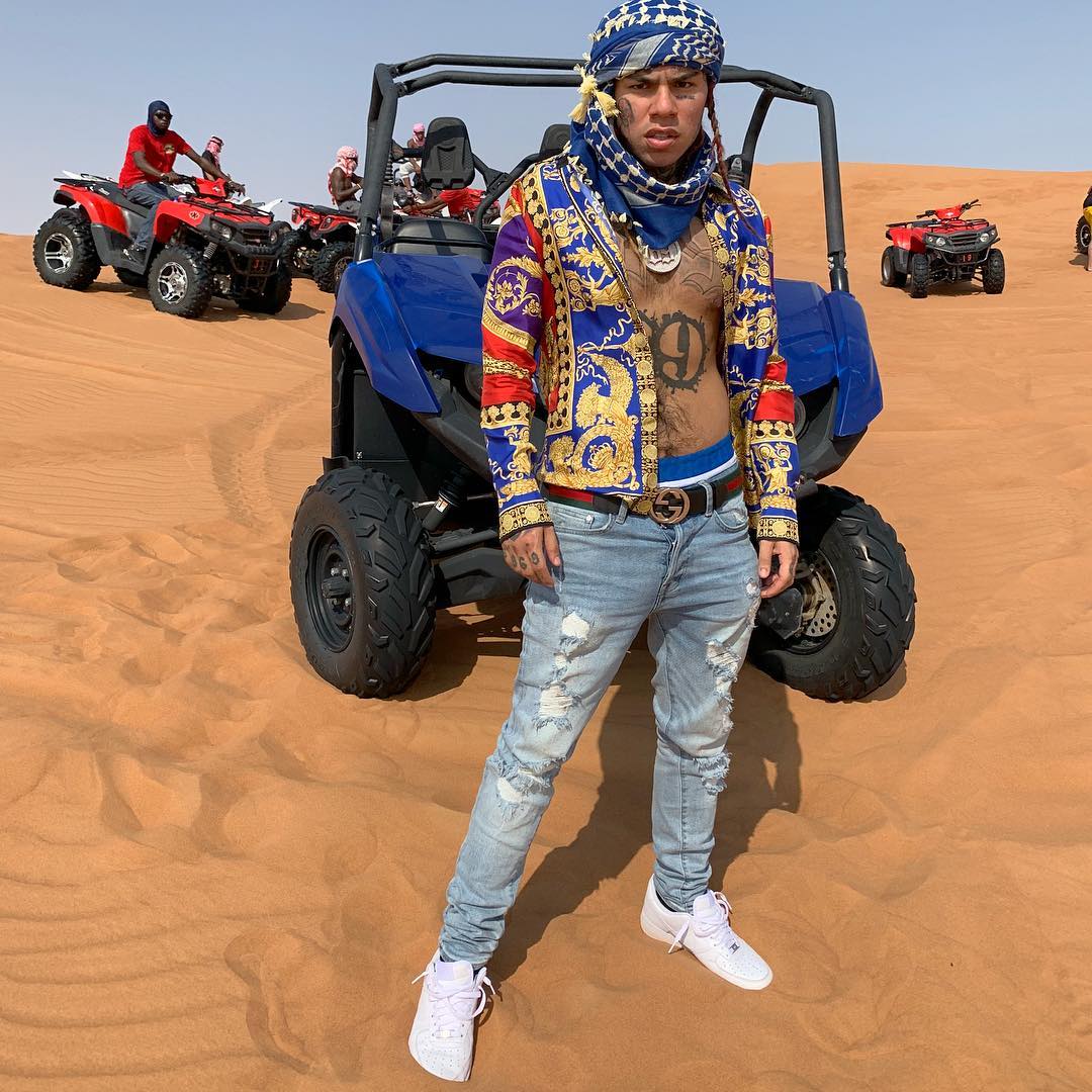 6ix9ine- Punani Lyrics - citiMuzik