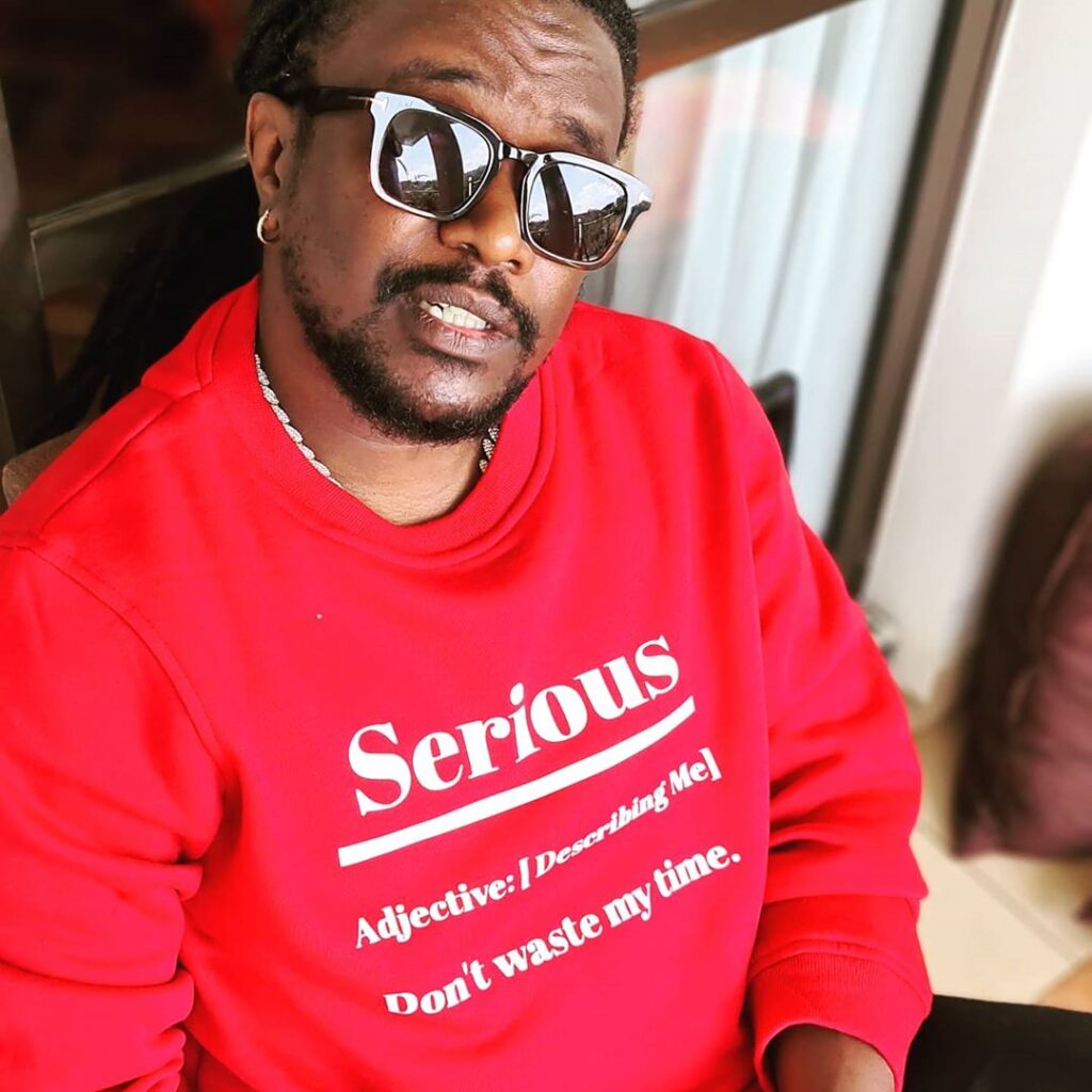 DOWNLOAD MP3 Nyashinski - Serious - citiMuzik