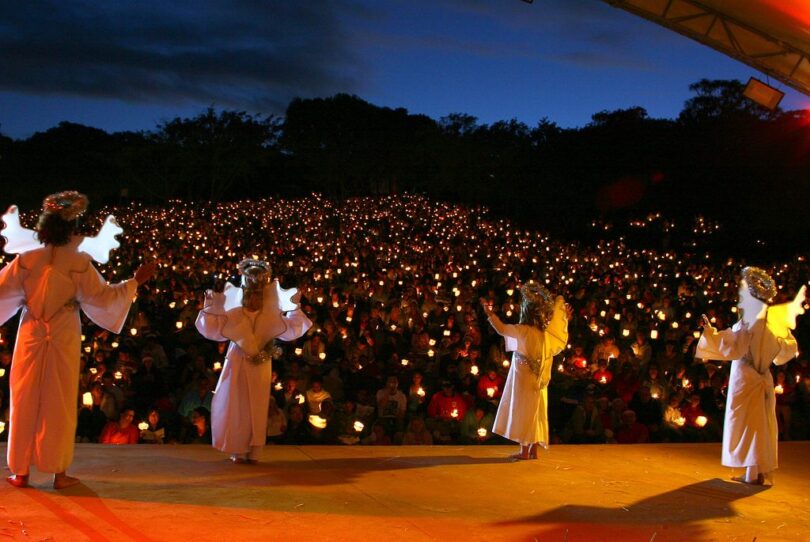 6 Unique African Christmas Traditions: From Carols to Feasts and Gifts ...