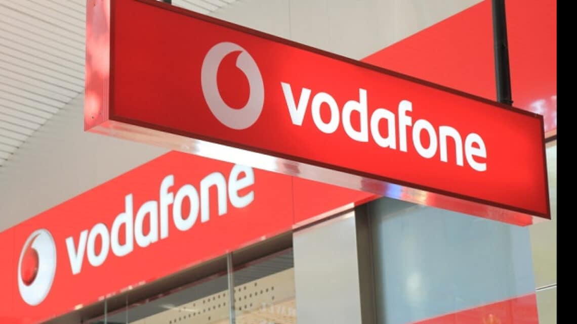 Vodafone Customer Care Number India 2023