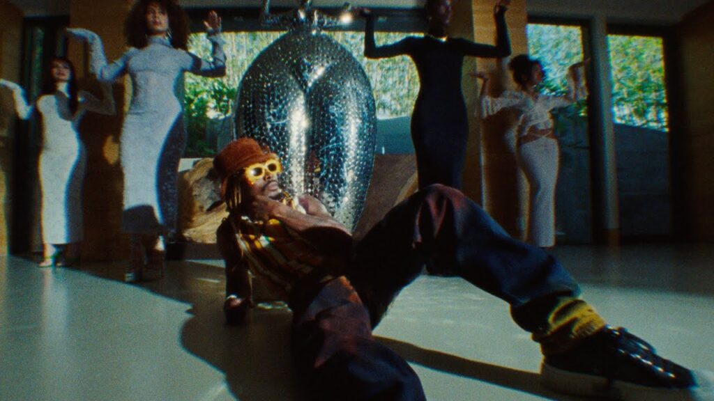 Watch Asake – 2:30 Official Video - citiMuzik