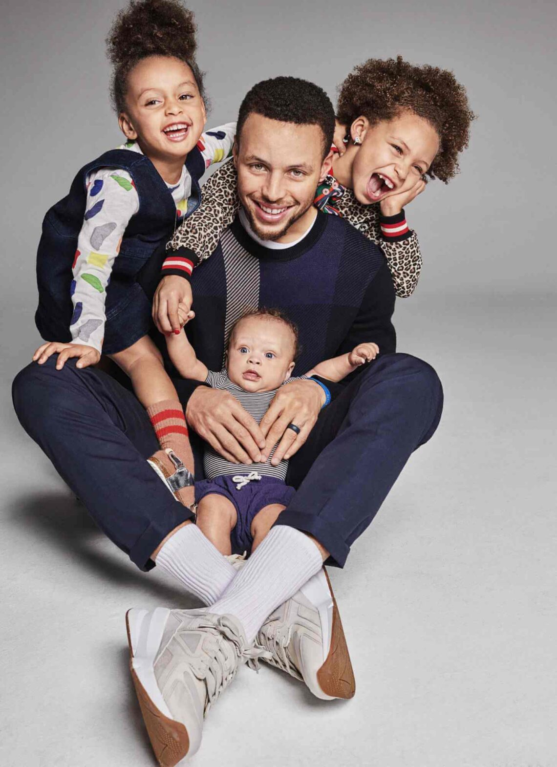 Who is Ryan Carson Curry? Meet Stephen Curry’s Look-Alike Daughter ...