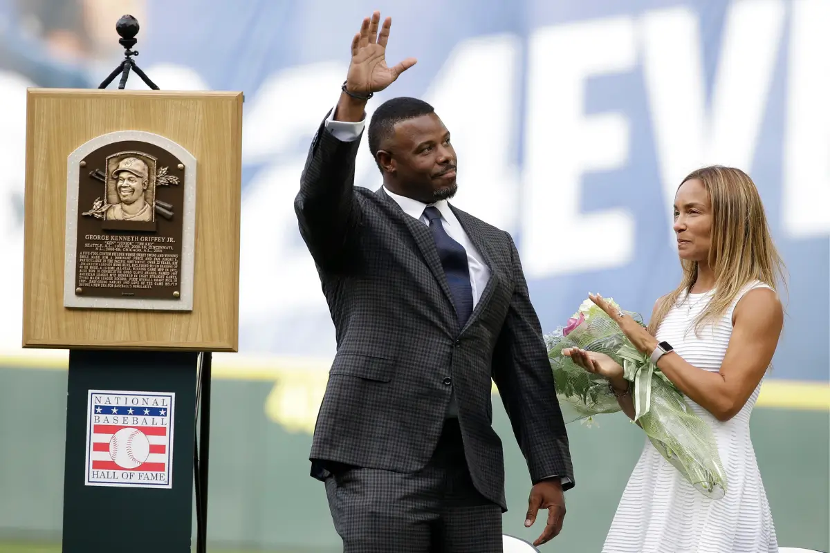 Who is Melissa Griffey? All About Ken Griffey Jr.'s wife — citiMuzik