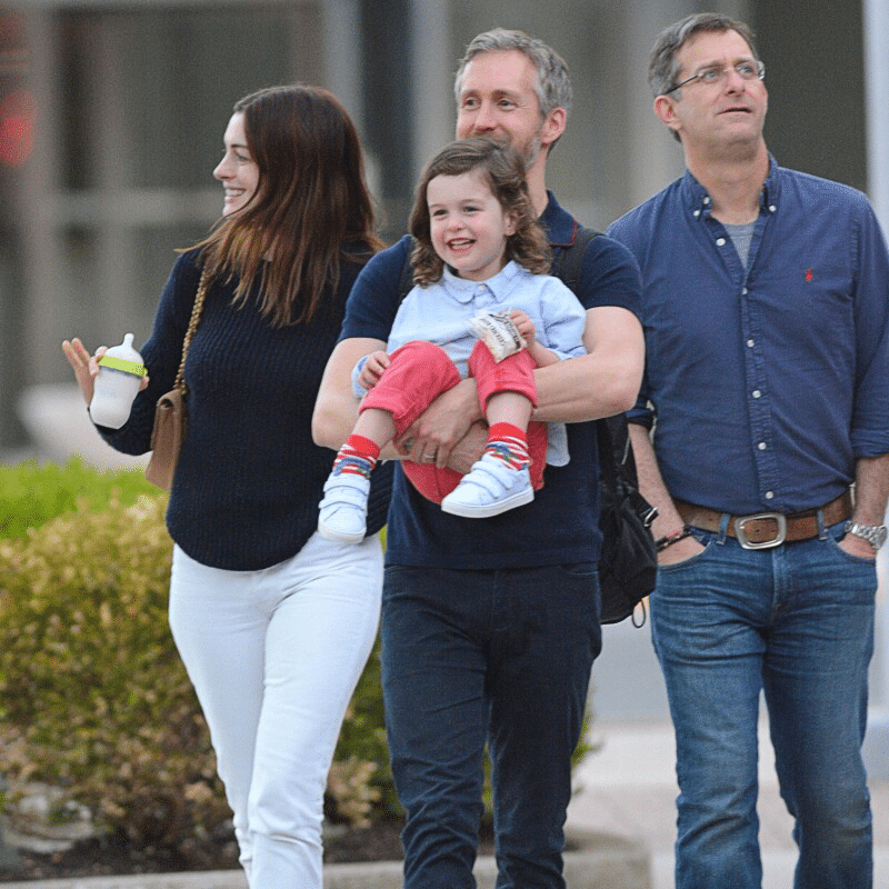 Who is Jonathan Rosebanks Shulman? All About Anna Hathaway’s Son ...