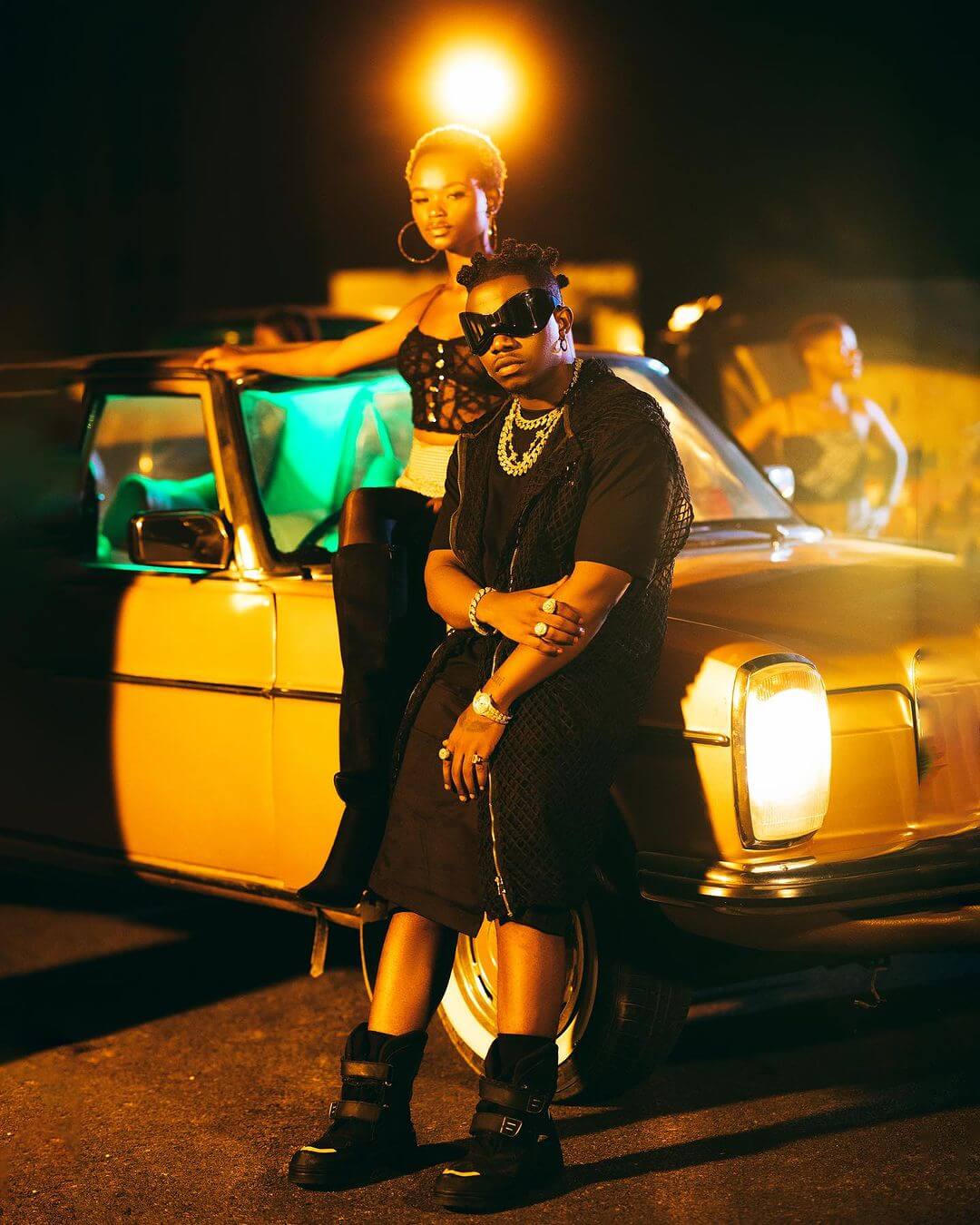 Friends With Benefits (FWB) Meaning - Everything You Need To Know ...