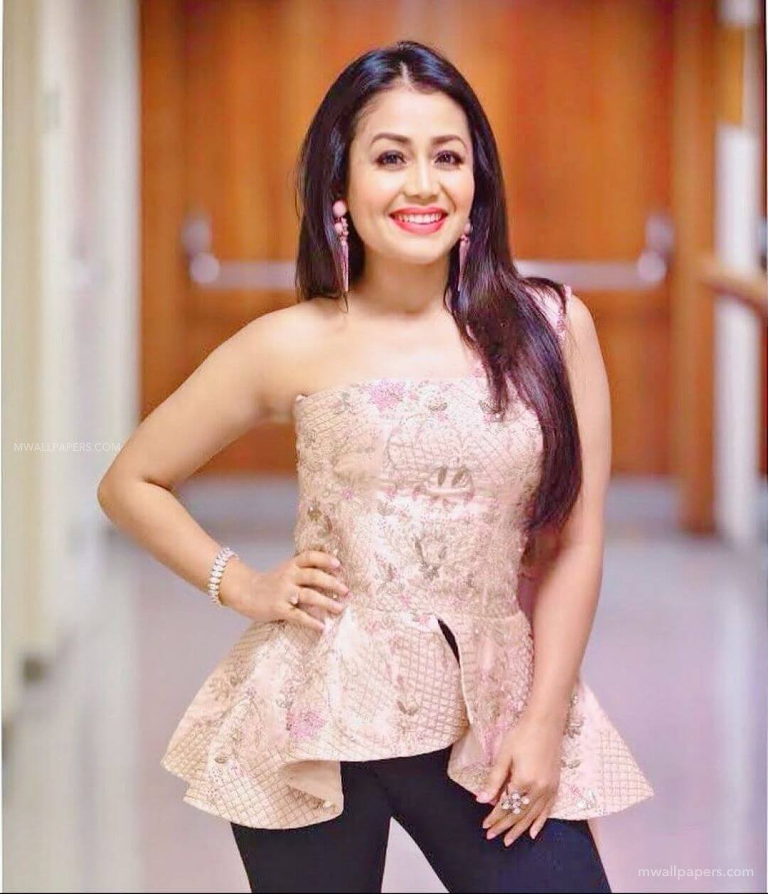 Neha Kakkar Height in Feet Without Shoes: A Musical Powerhouse in ...