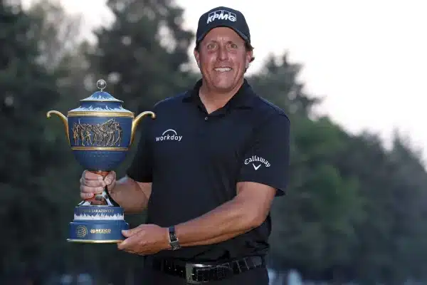 Phil Mickelson Net Worth: Teeing Off to Tremendous Wealth - citiMuzik