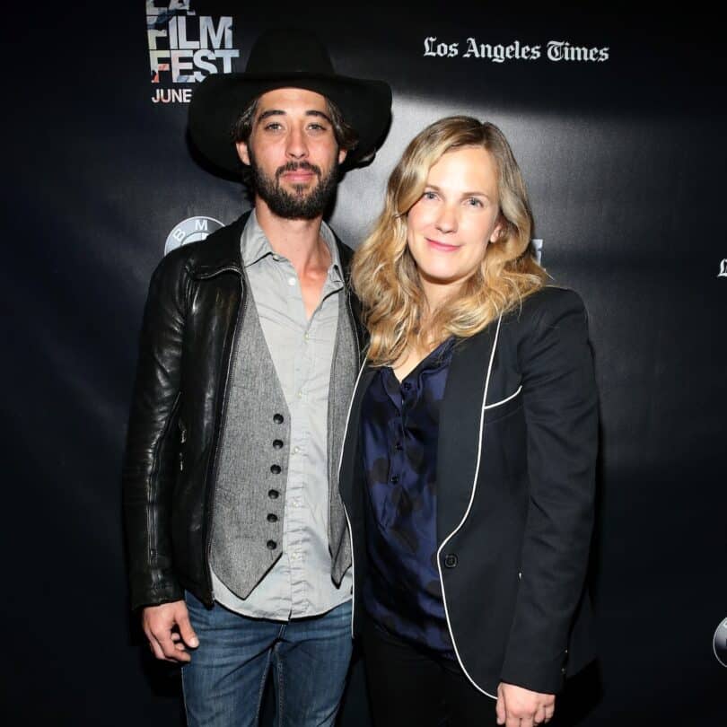 Ryan Bingham Wife: Investigating His Marital Status - citiMuzik