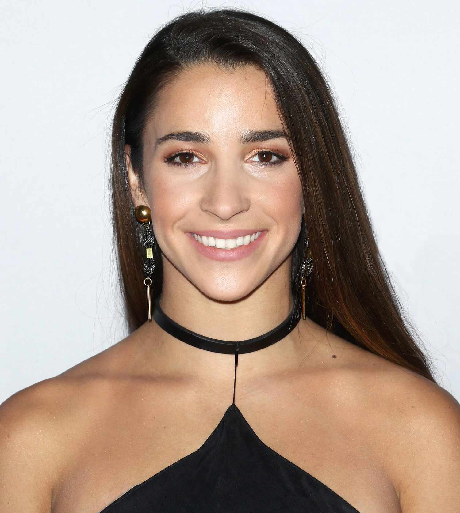 Aly Raisman Net Worth: The Olympic Gymnast's Financial Balance Beam ...