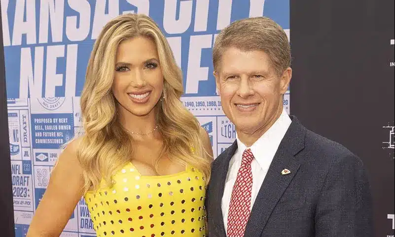 Who is Gracie Hunt? Meet Clark Hunt's Daughter - citiMuzik