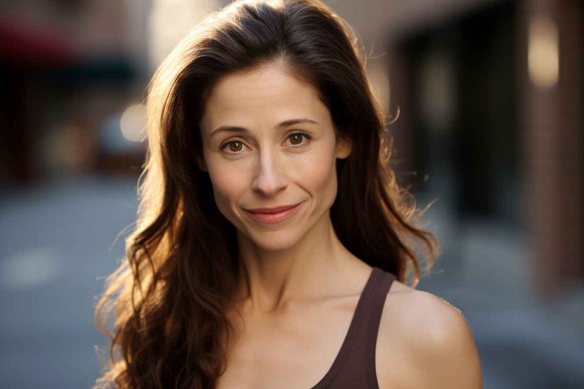 Marin Hinkle Net Worth: The Financial Profile of the 'Two and a Half Men' Star — citiMuzik