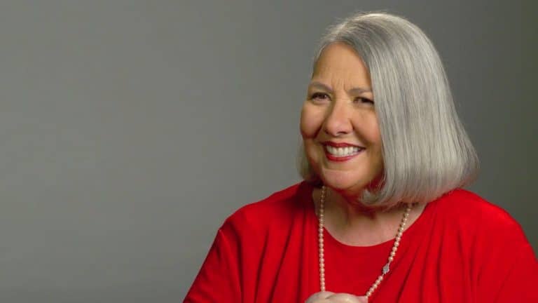 Darlene Marcos Shiley Net Worth: Philanthropy's Financial Phalanx ...