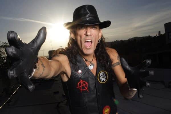 Stephen Pearcy Net Worth: Ratt's Frontman Strikes Heavy Metal Gold ...
