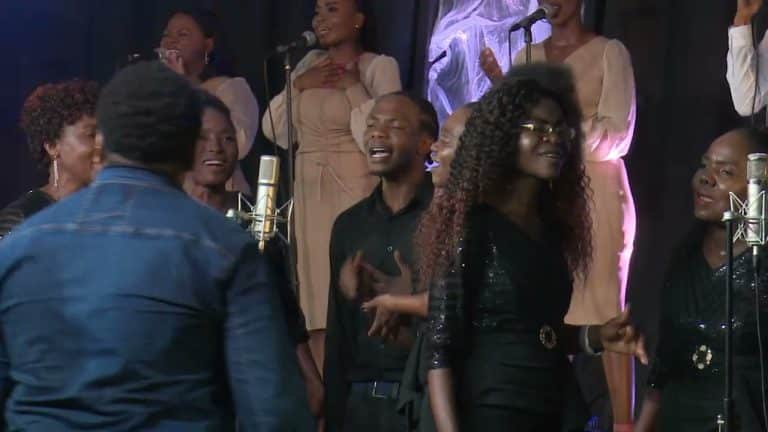 Philadelphia Worshipers ft Tebs David - Mpfhuka Kreste MP3 DOWNLOAD ...